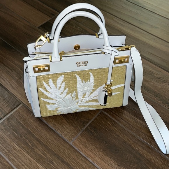 Guess | Bags | Nwt Guess Katey Luxury Straw Floral Leather Satchel Bag ...